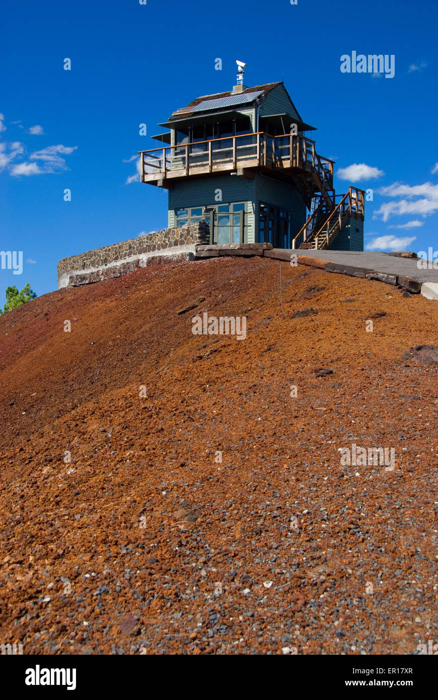 Lava Butte Lookout, Newberry National Volcanic Monument, Oregon Stock ...