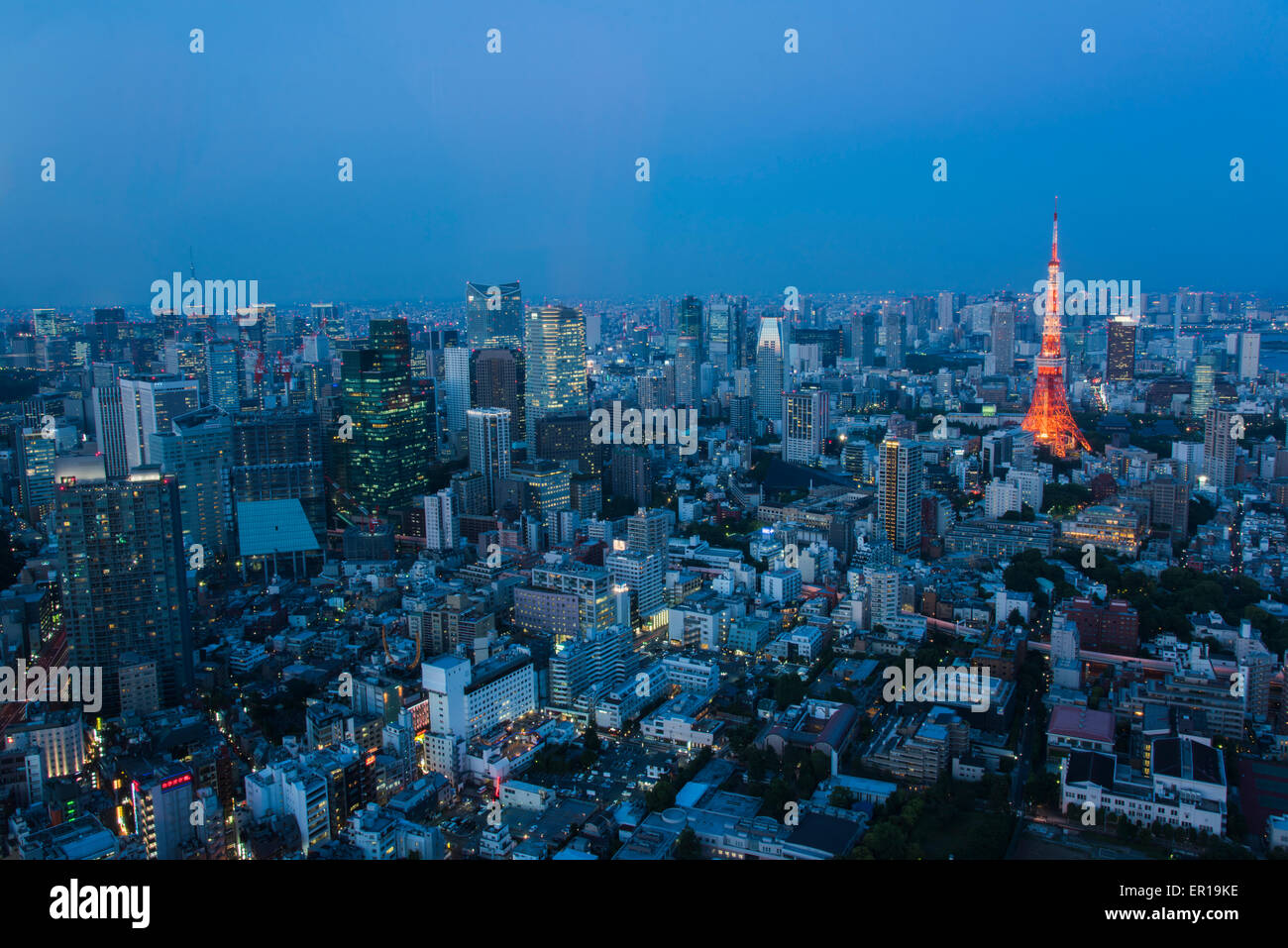 Tokyo Tower and Tokyo Skytree,view from Roppongi Hills observatory ...