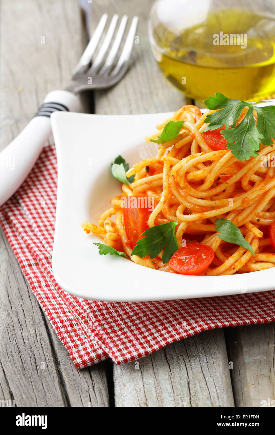 Italian traditional pasta - spaghetti with tomato sauce Stock Photo - Alamy