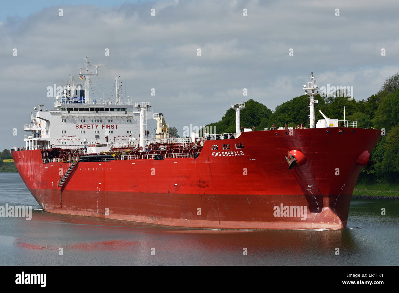 Chemical/Oil Products Tanker King Emerald Stock Photo - Alamy