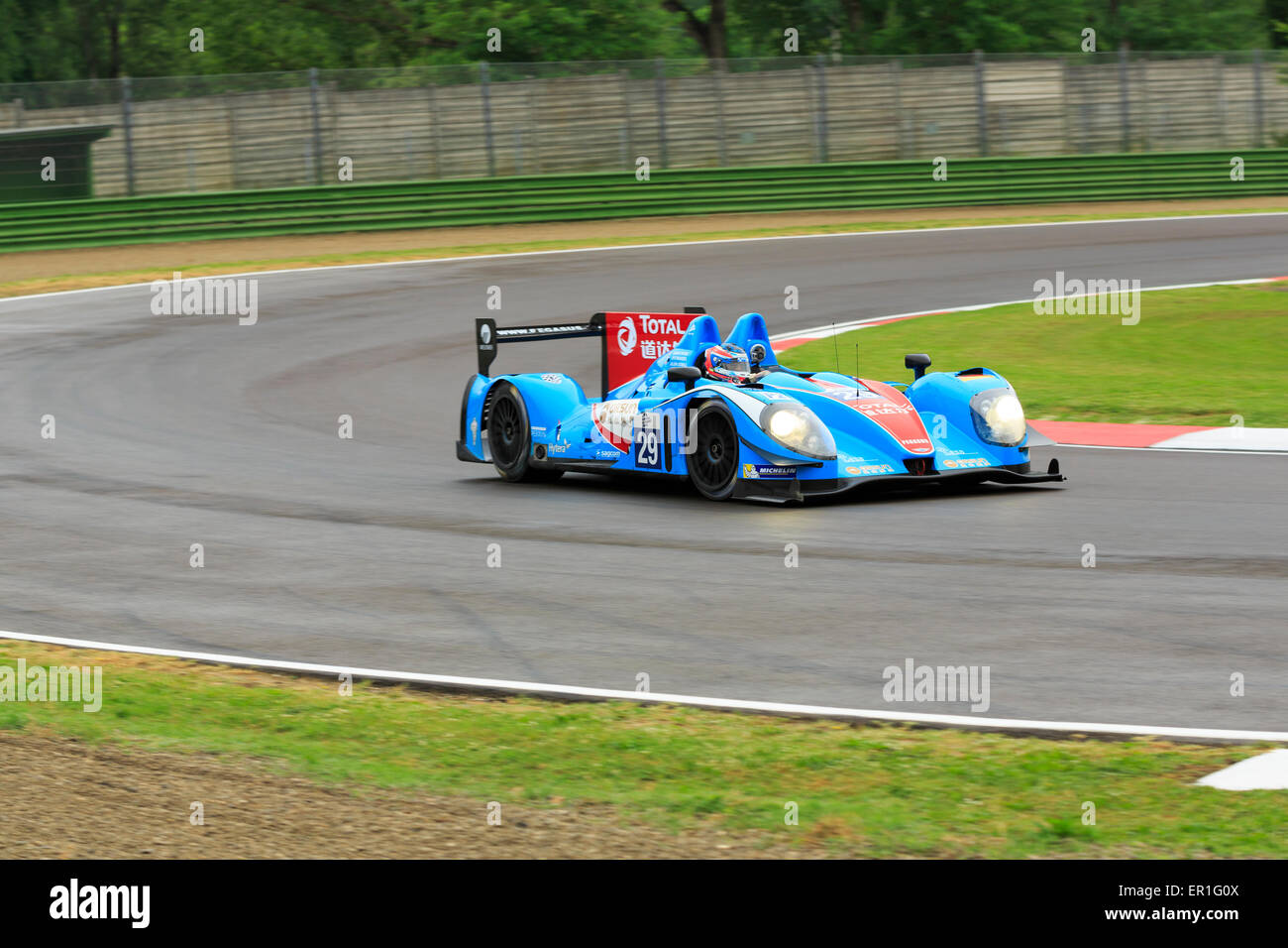 Nissan team hi-res stock photography and images - Alamy