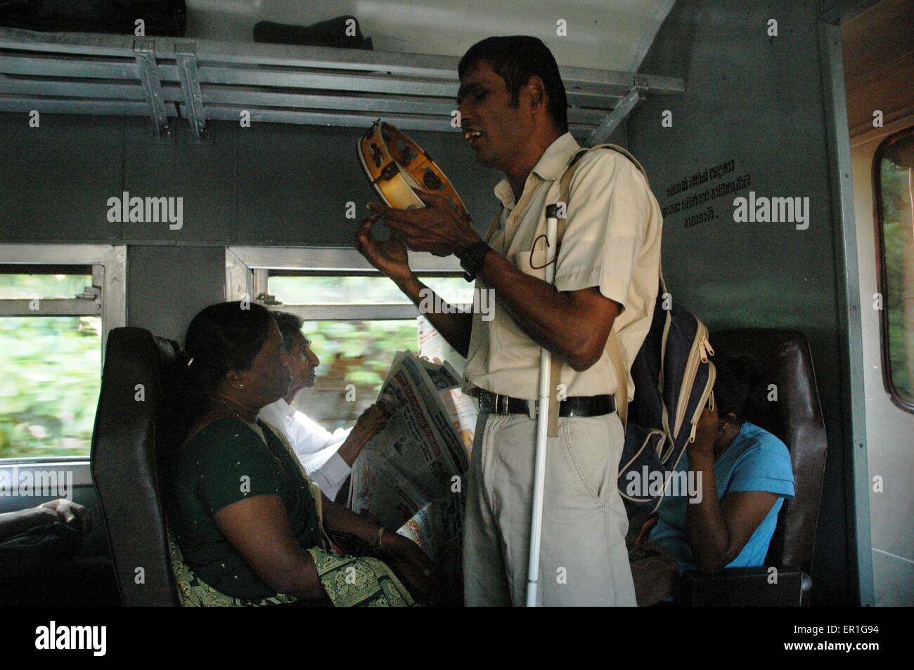 Blind tourism hi-res stock photography and images - Alamy