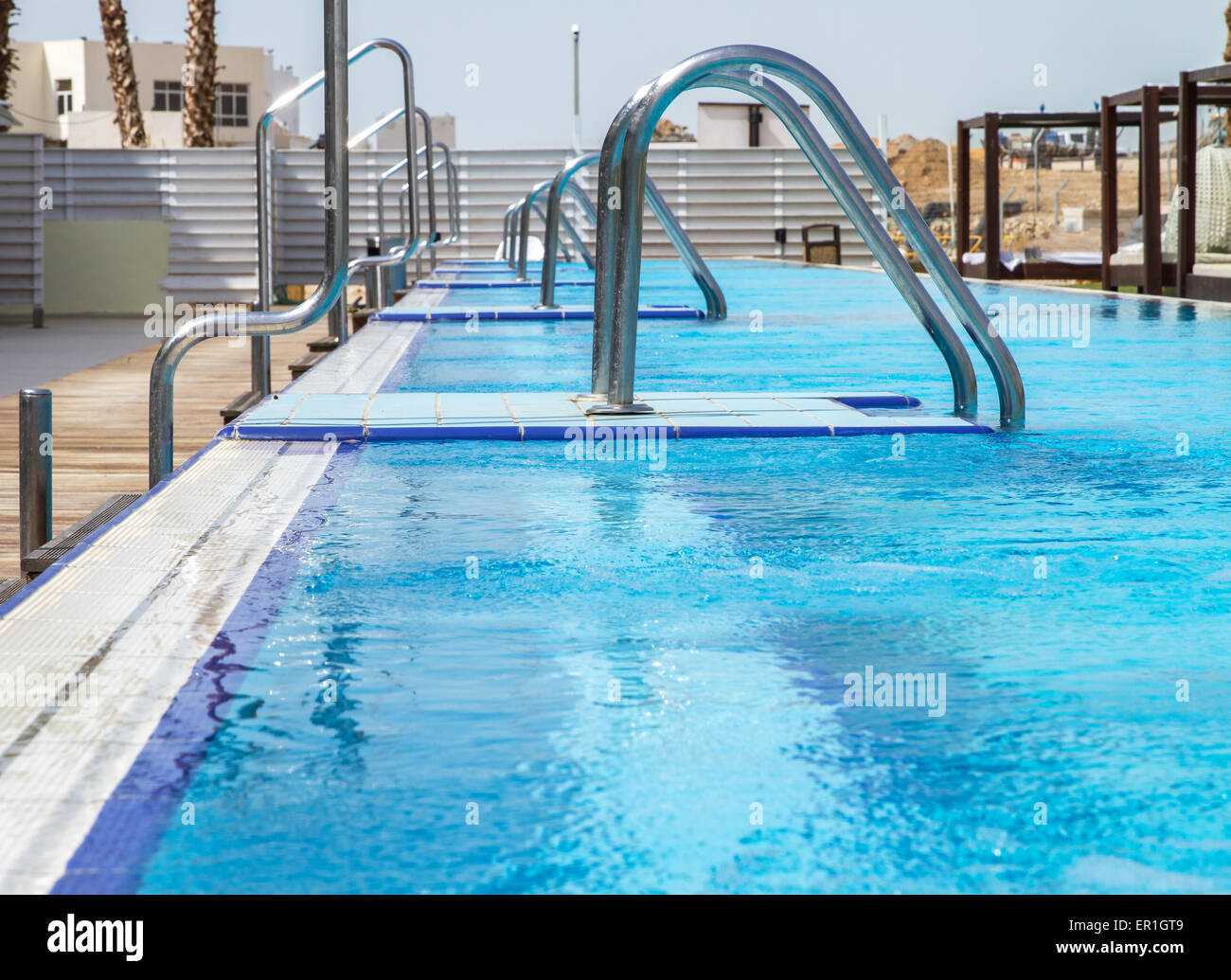 Hotel swimming pool with night lighting fittings under water Stock ...
