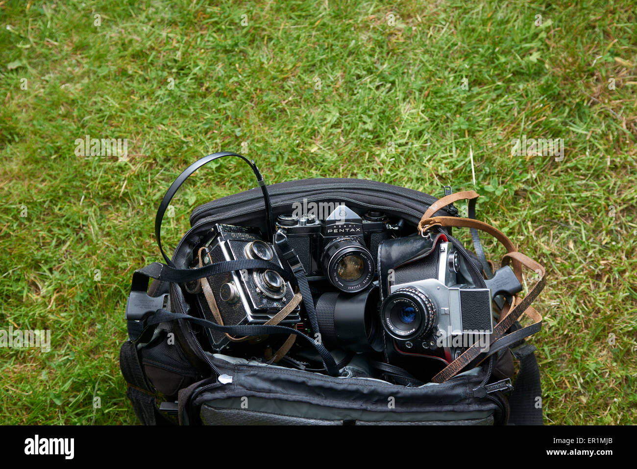 overhead image of group old vintage cameras gear needed for old school ...