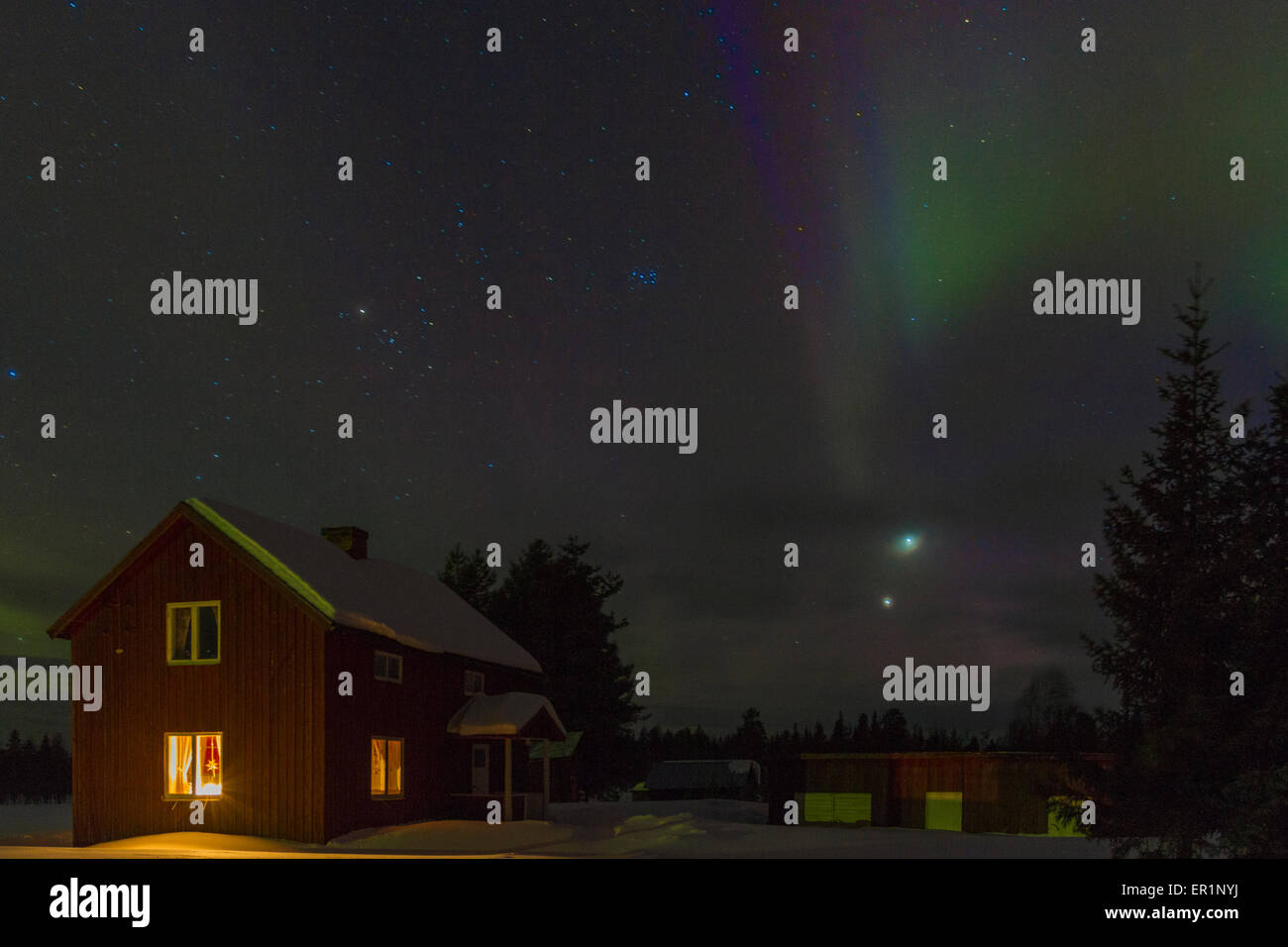 Stars through window hi-res stock photography and images - Alamy