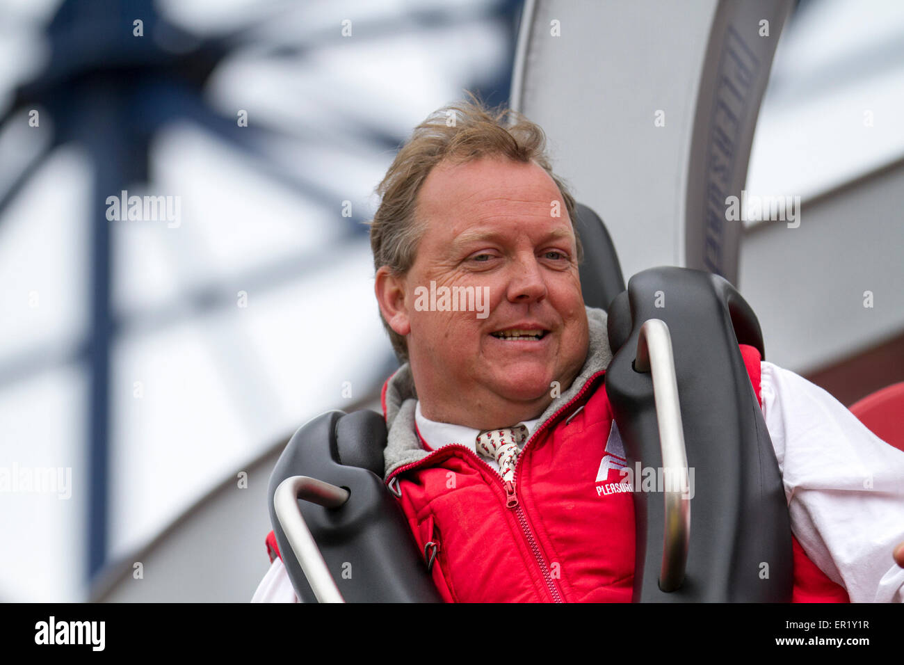 Red arrows simulator ride hi-res stock photography and images - Alamy