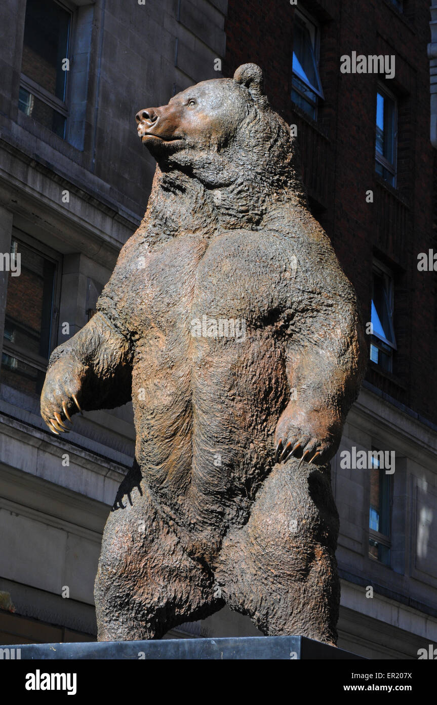 London,UK,5 October 2014,A large 15 foot Kodiak Bear 'Indomitable ...
