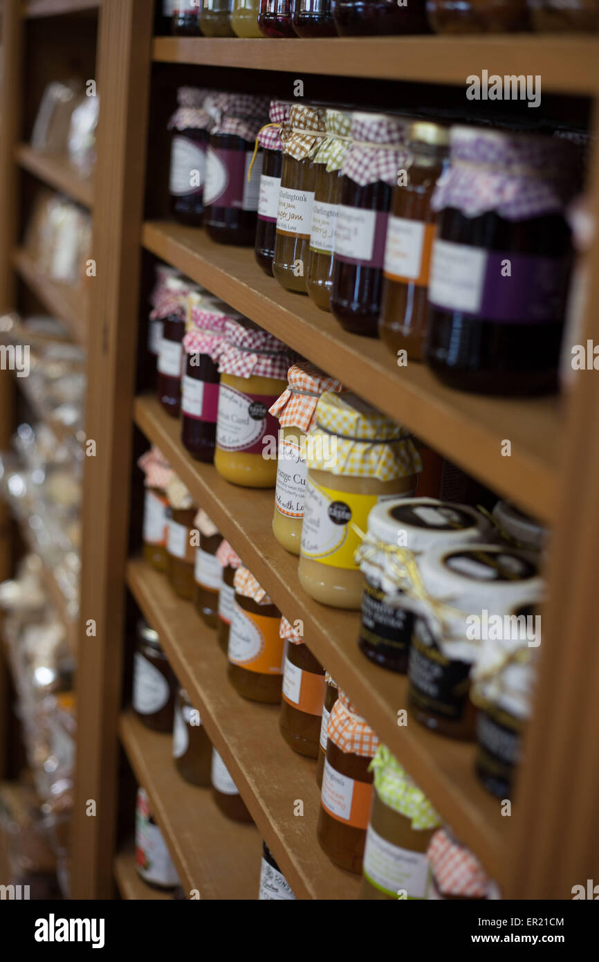 Vintage sweet jars hi-res stock photography and images - Alamy