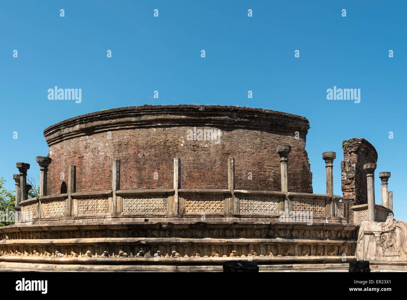 Vatadage - Circular Relic House, Sacred Quadrangle, Polonnaruwa, Sri ...