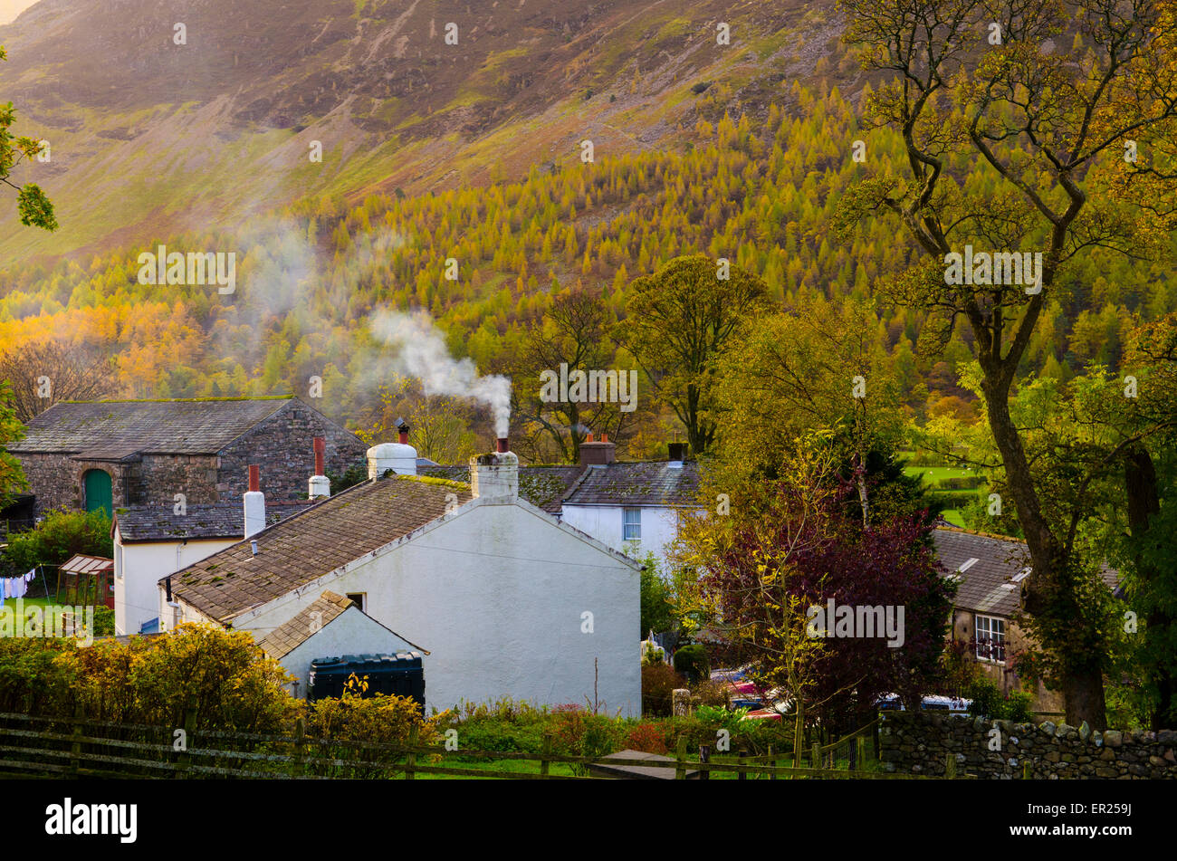 Cottages in Buttermere village in the Lake District, Cumbria, England ...