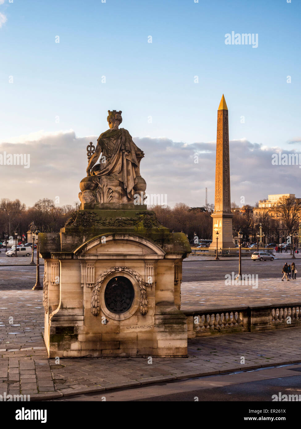 Place de la Concorde, Paris with statue representing French city and ...