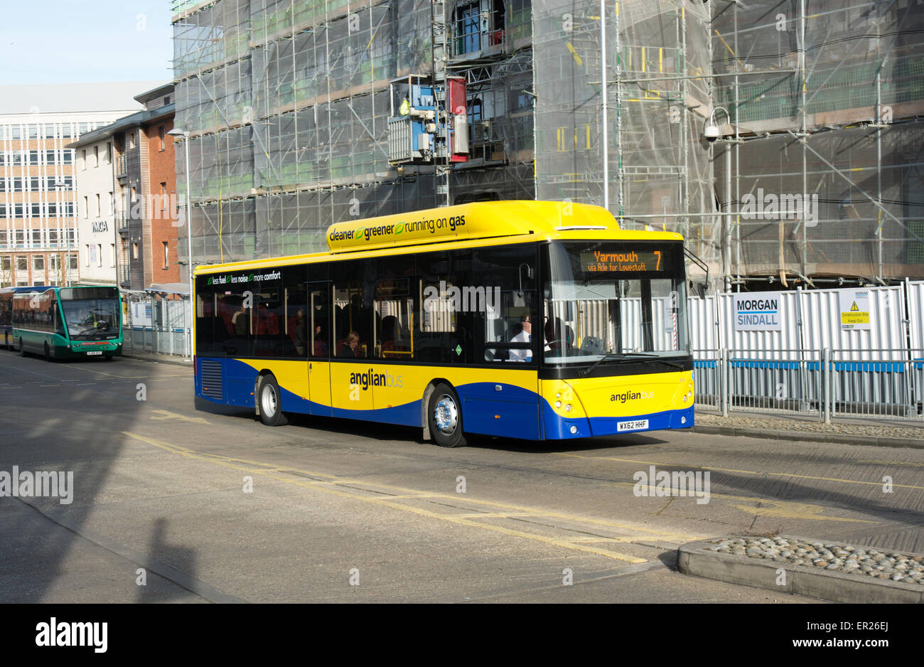 A Compress Natural Gas (CNG) MAN 18.270 bus with Caetano bodywork ...