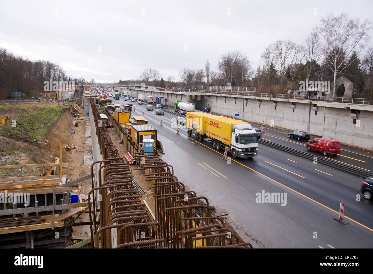 Autobahn construction hi-res stock photography and images - Alamy