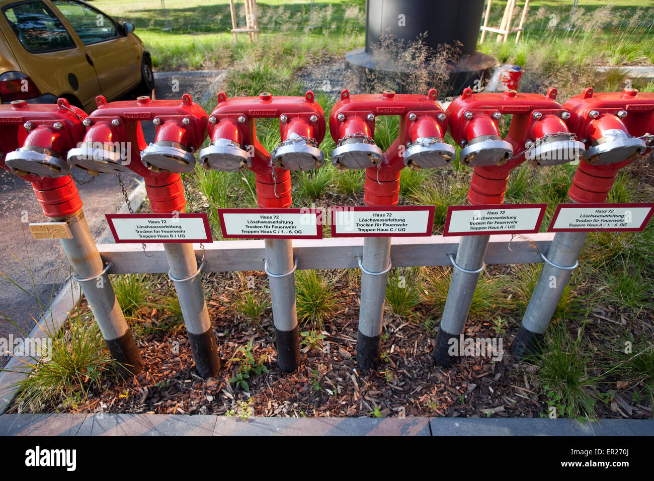Red hydrant in front office hi-res stock photography and images - Alamy