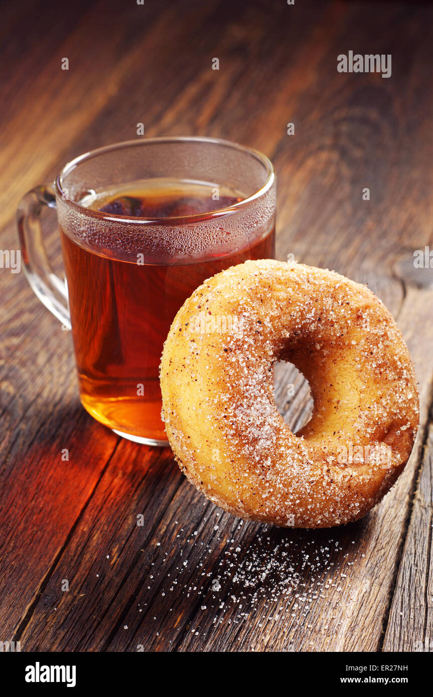 Cup tea donut hi-res stock photography and images - Alamy