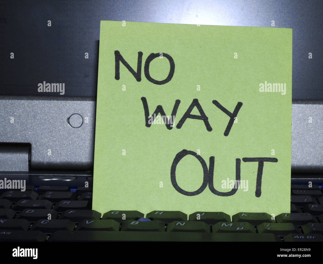 Memo note on notebook, no way out Stock Photo - Alamy