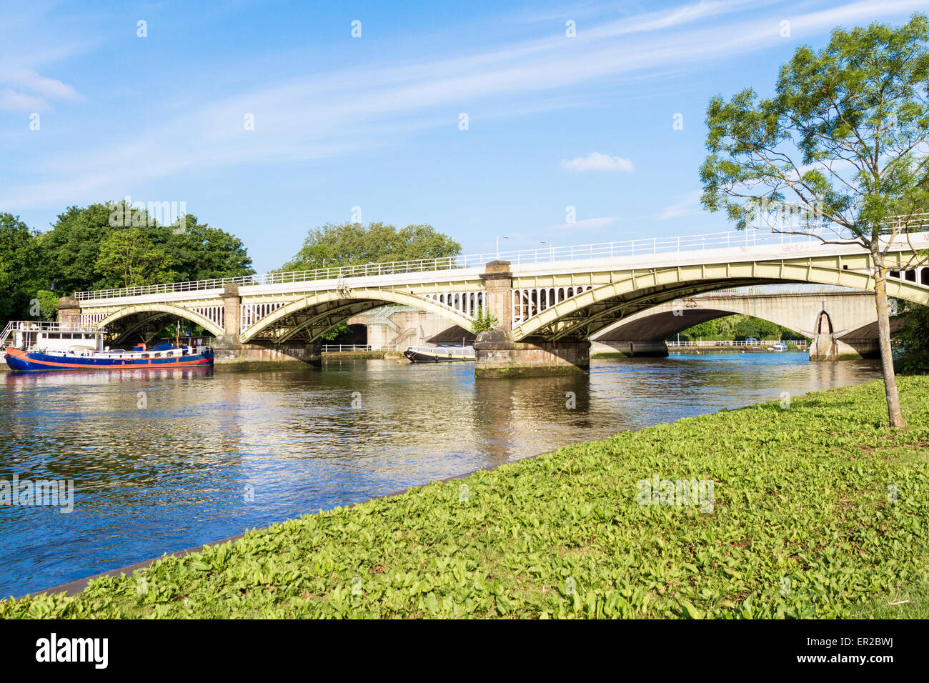 Richmond Railway Bridge and Twickenham Road Bridge in Richmond London ...