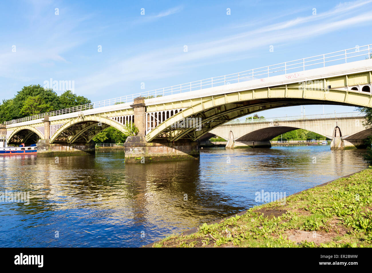 Richmond Railway Bridge and Twickenham Road Bridge in Richmond London ...
