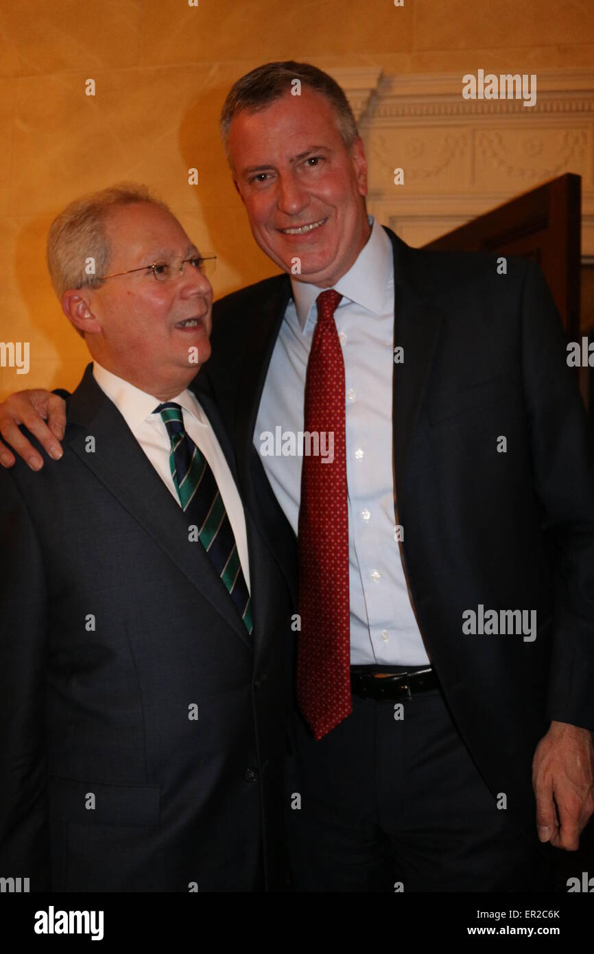 Puerto Rican Heritage at Gracie Mansion with Mayor Bill de Blasio ...