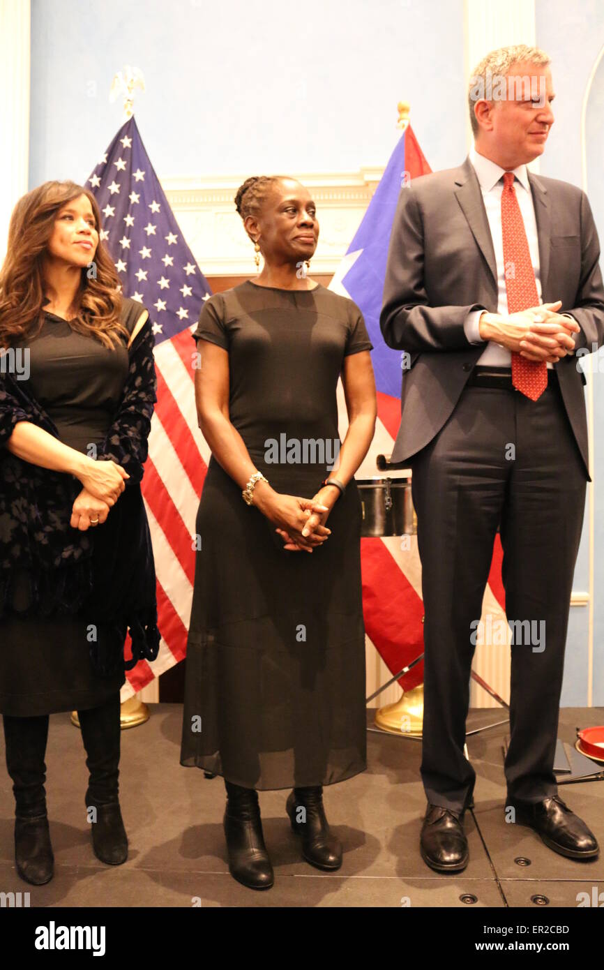 Puerto Rican Heritage at Gracie Mansion with Mayor Bill de Blasio ...