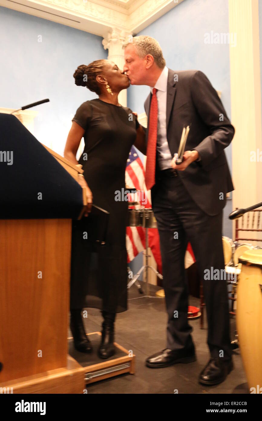 Puerto Rican Heritage at Gracie Mansion with Mayor Bill de Blasio ...