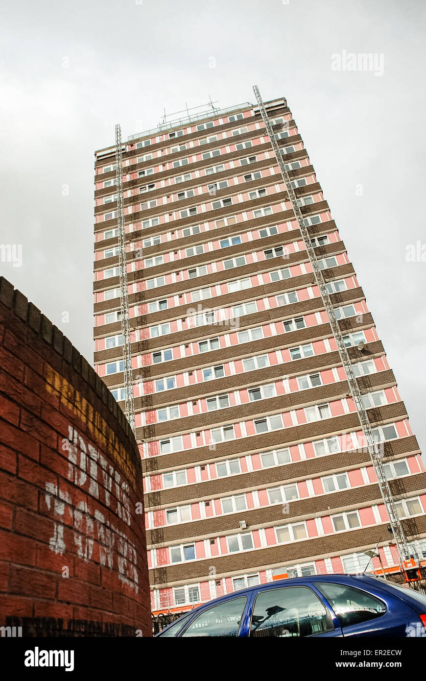 Divis tower block hi-res stock photography and images - Alamy