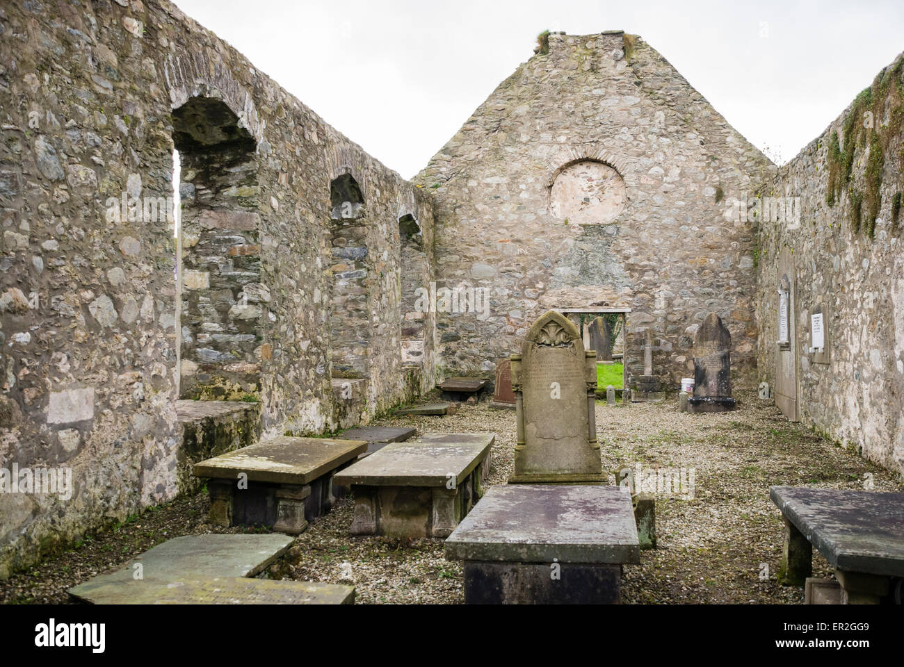 Buried inside a church hi-res stock photography and images - Alamy