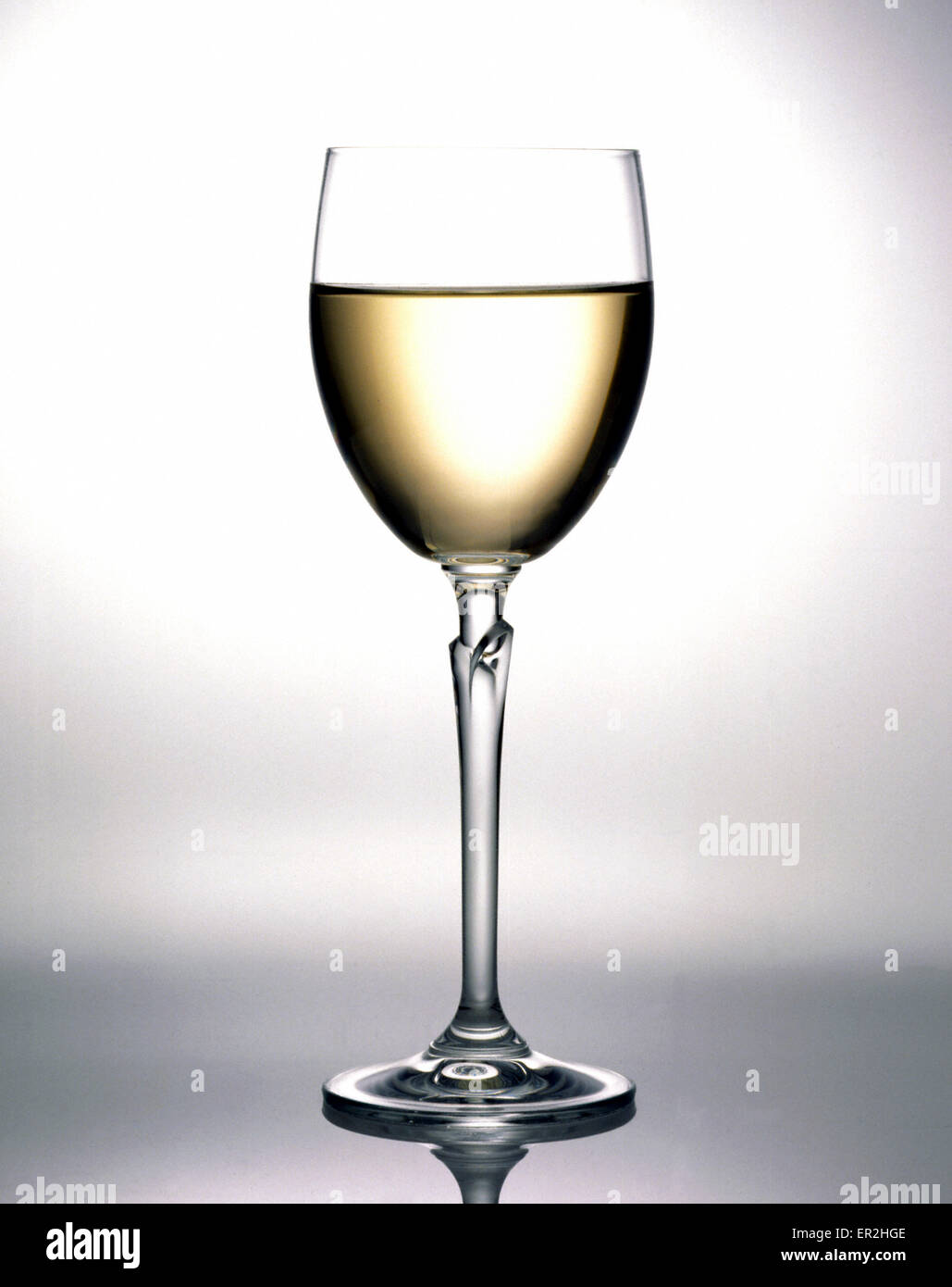 Ein Glas Weisswein Stock Photo - Alamy