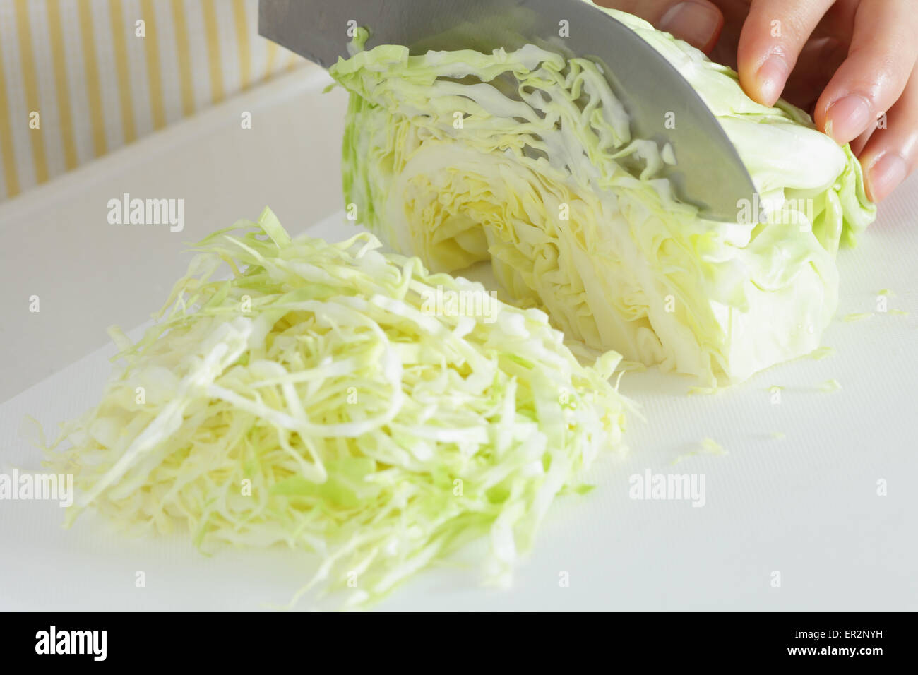 Cutting steps hi-res stock photography and images - Alamy