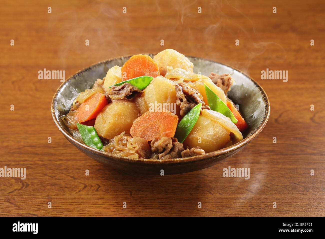Japanese meat cooking hi-res stock photography and images - Alamy