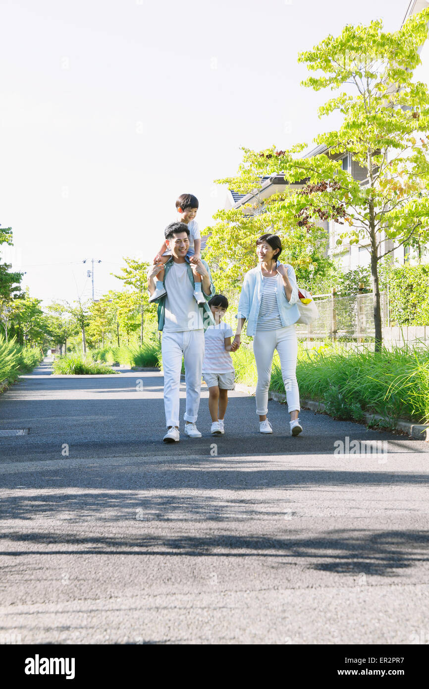 Japanese Dad Daughter High Resolution Stock Photography and Images - Alamy