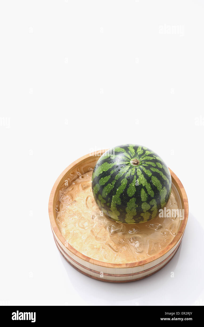 Cooling down ice hi-res stock photography and images - Alamy