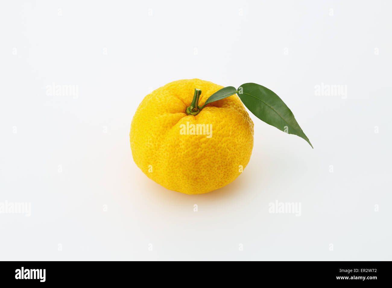 Yuzu hi-res stock photography and images - Alamy