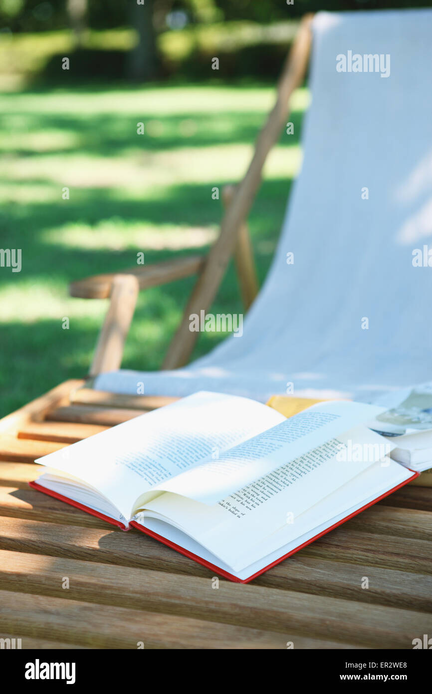 Book on chair no people hi-res stock photography and images - Alamy