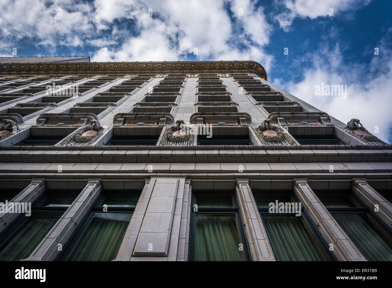 Seattle building hi-res stock photography and images - Alamy