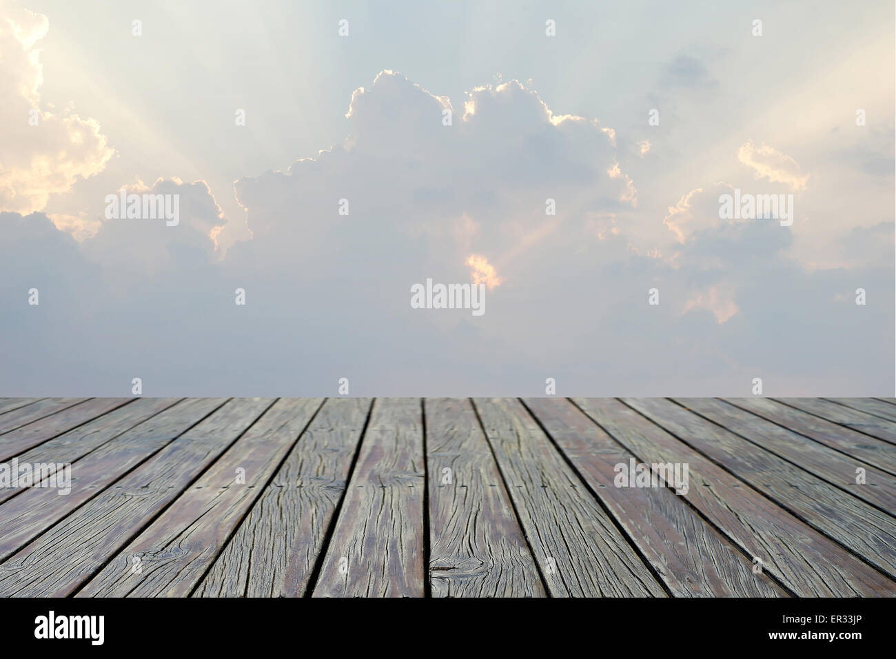 Sunbeam sky hi-res stock photography and images - Alamy