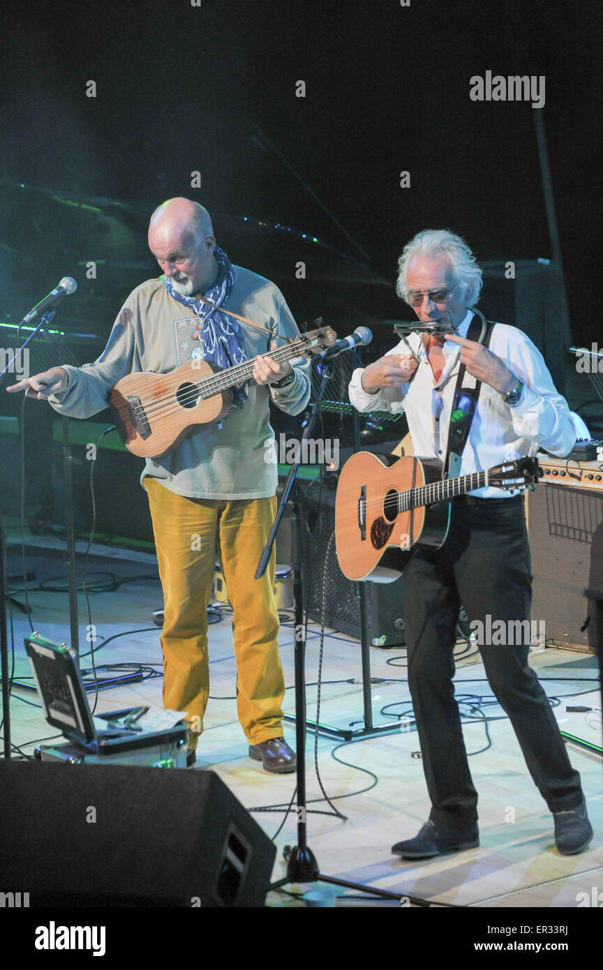 Justice 4 The 21 Memorial concert held in Birmingham Featuring: Dave ...