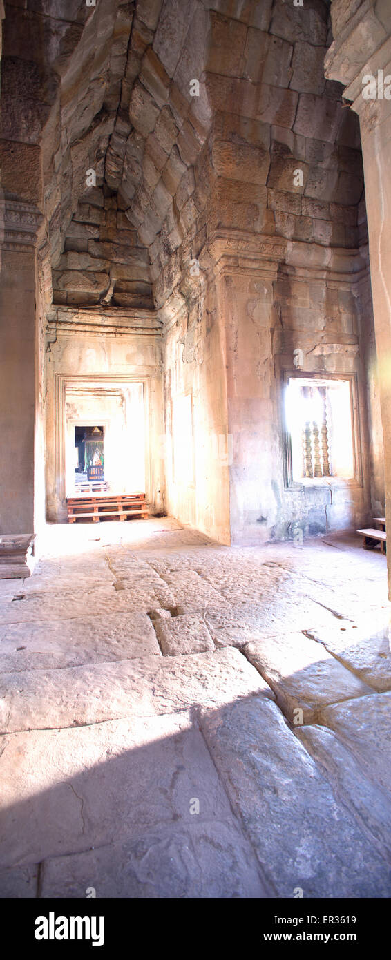 Angkor Wat gallery Stock Photo - Alamy