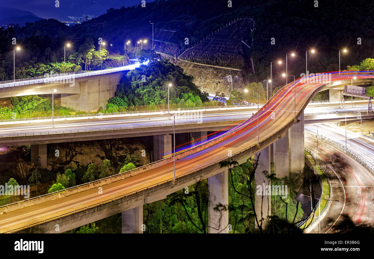Car on highway hi-res stock photography and images - Alamy