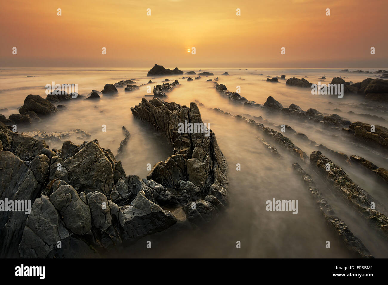 Barrika beach hi-res stock photography and images - Alamy