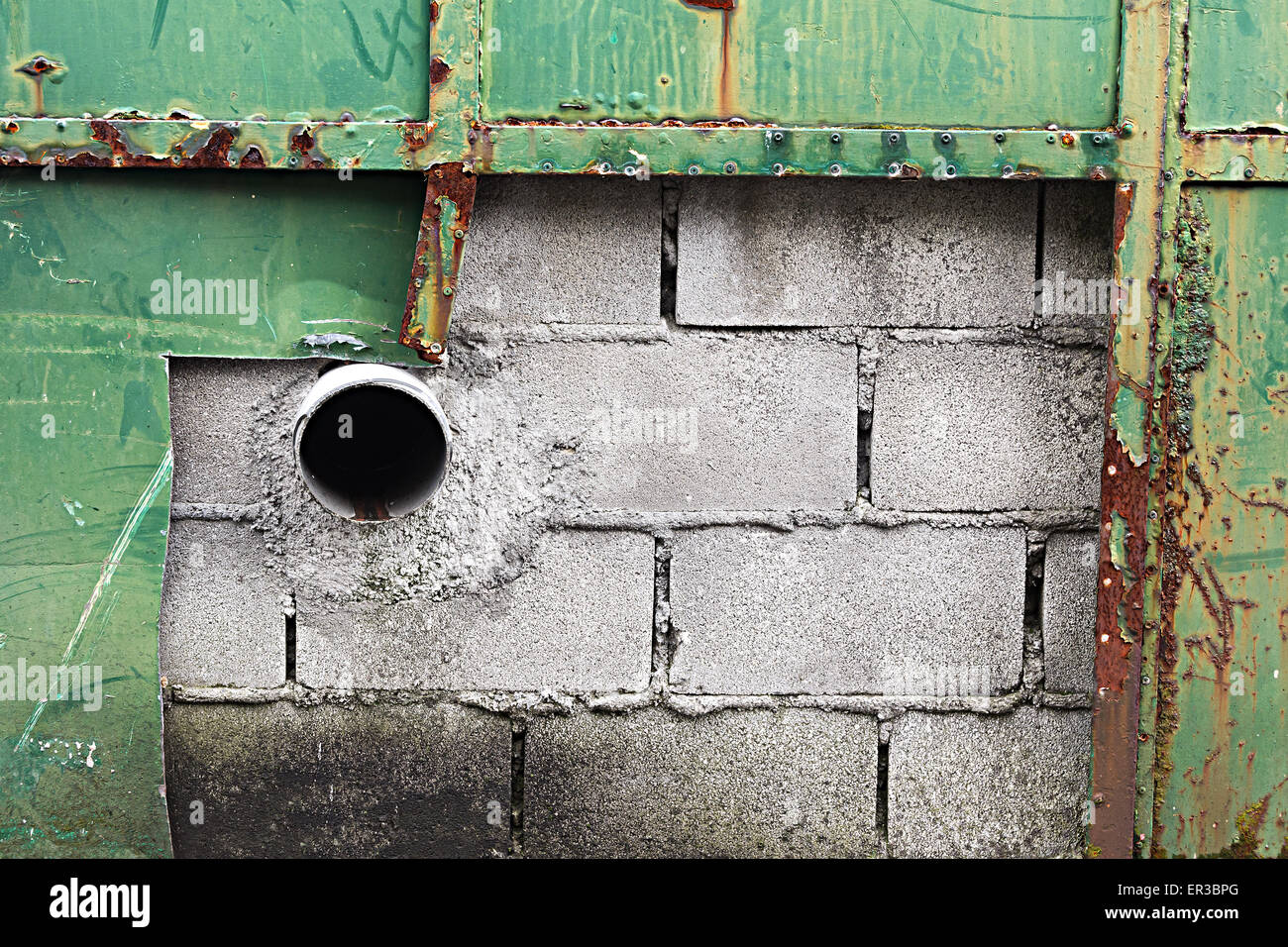 Sewage canal hi-res stock photography and images - Alamy
