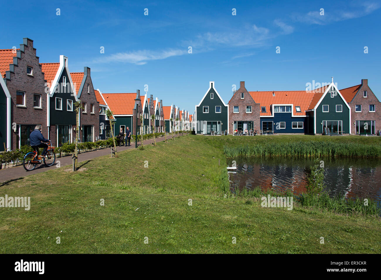 traditional Dutch houses in Volendam, the Netherlands Stock Photo - Alamy