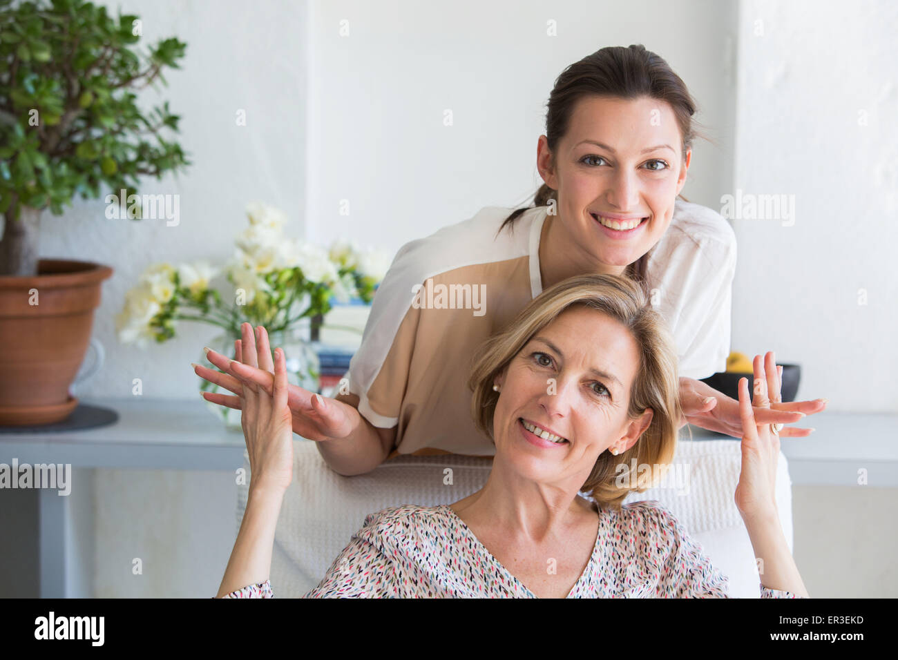 40 to 50 year old mother hi-res stock photography and images - Alamy