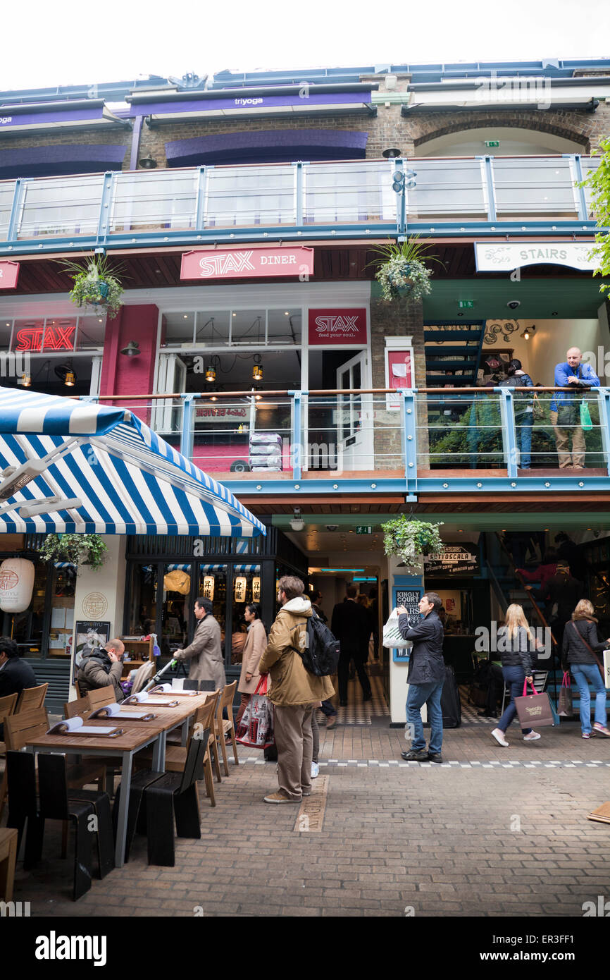 Kingly Court off Carnaby Street - Courtyard with Restaurants and ...