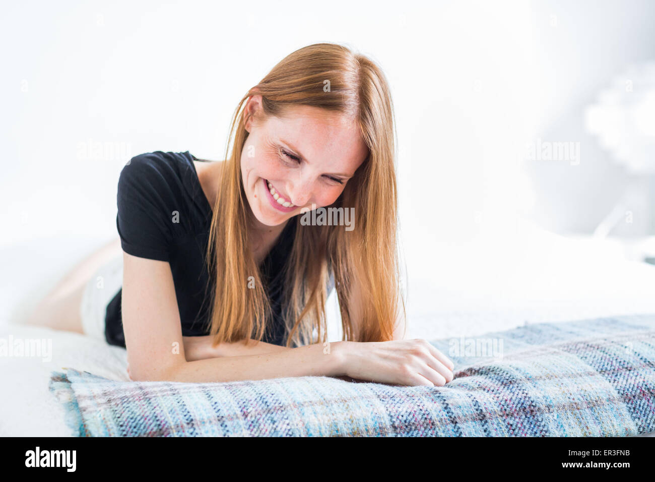 Timid woman hi-res stock photography and images - Alamy
