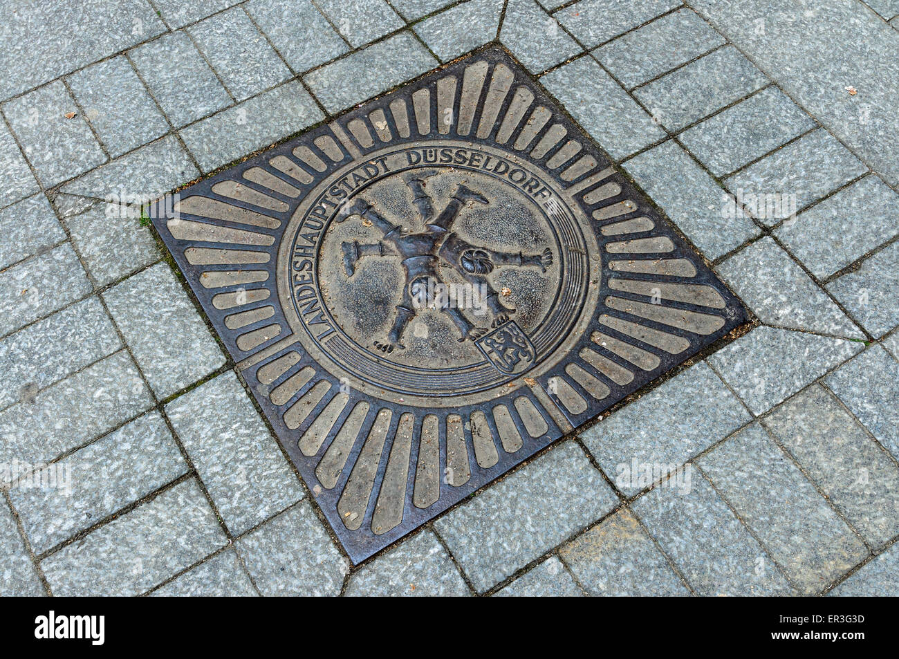 Cast iron plaque hi-res stock photography and images - Alamy