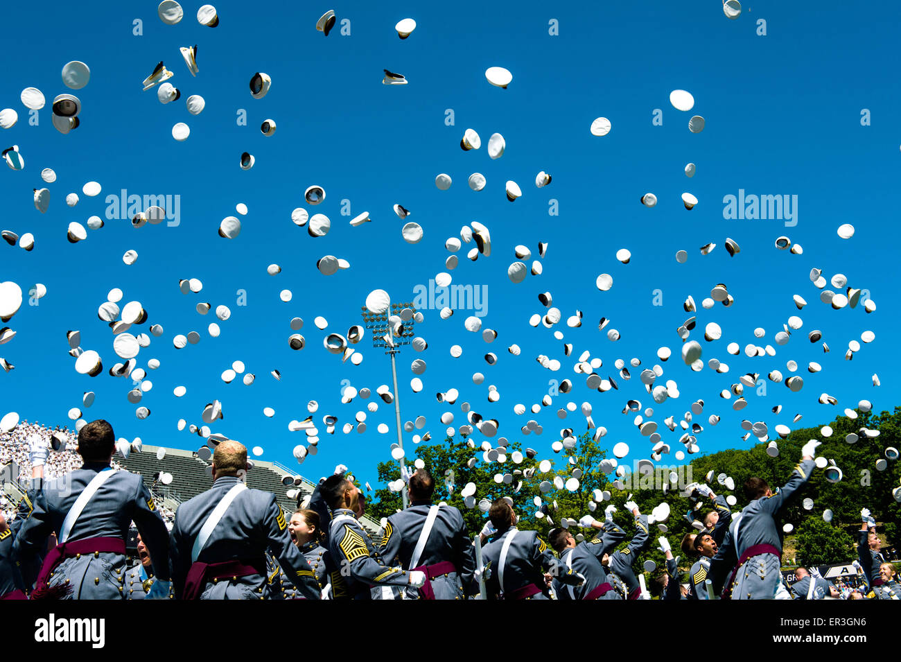 Graduating cadets from the US Military Academy class of 2015 celebrate ...