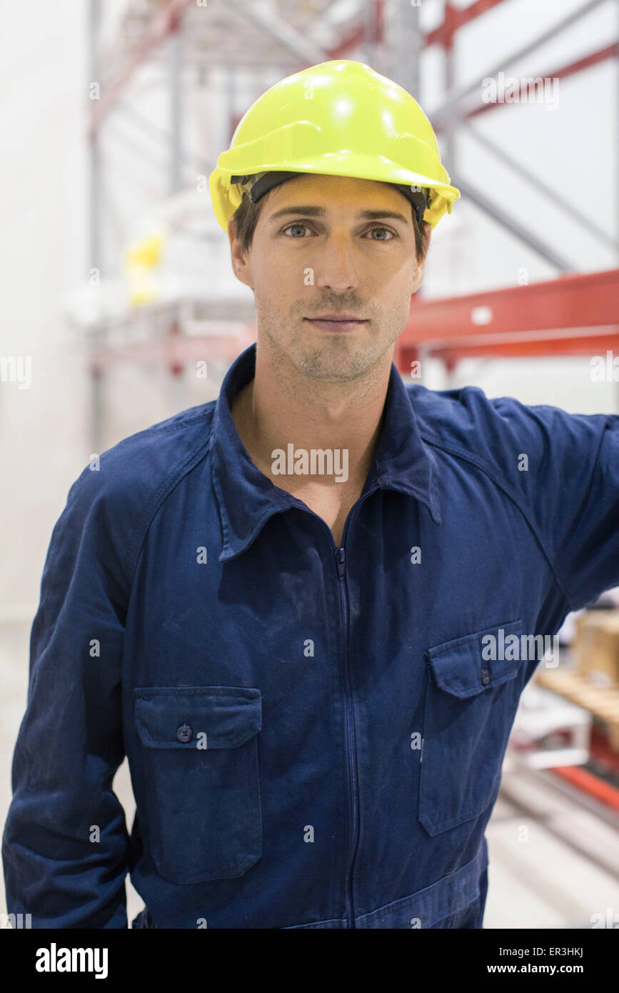 Warehousemen hi-res stock photography and images - Alamy