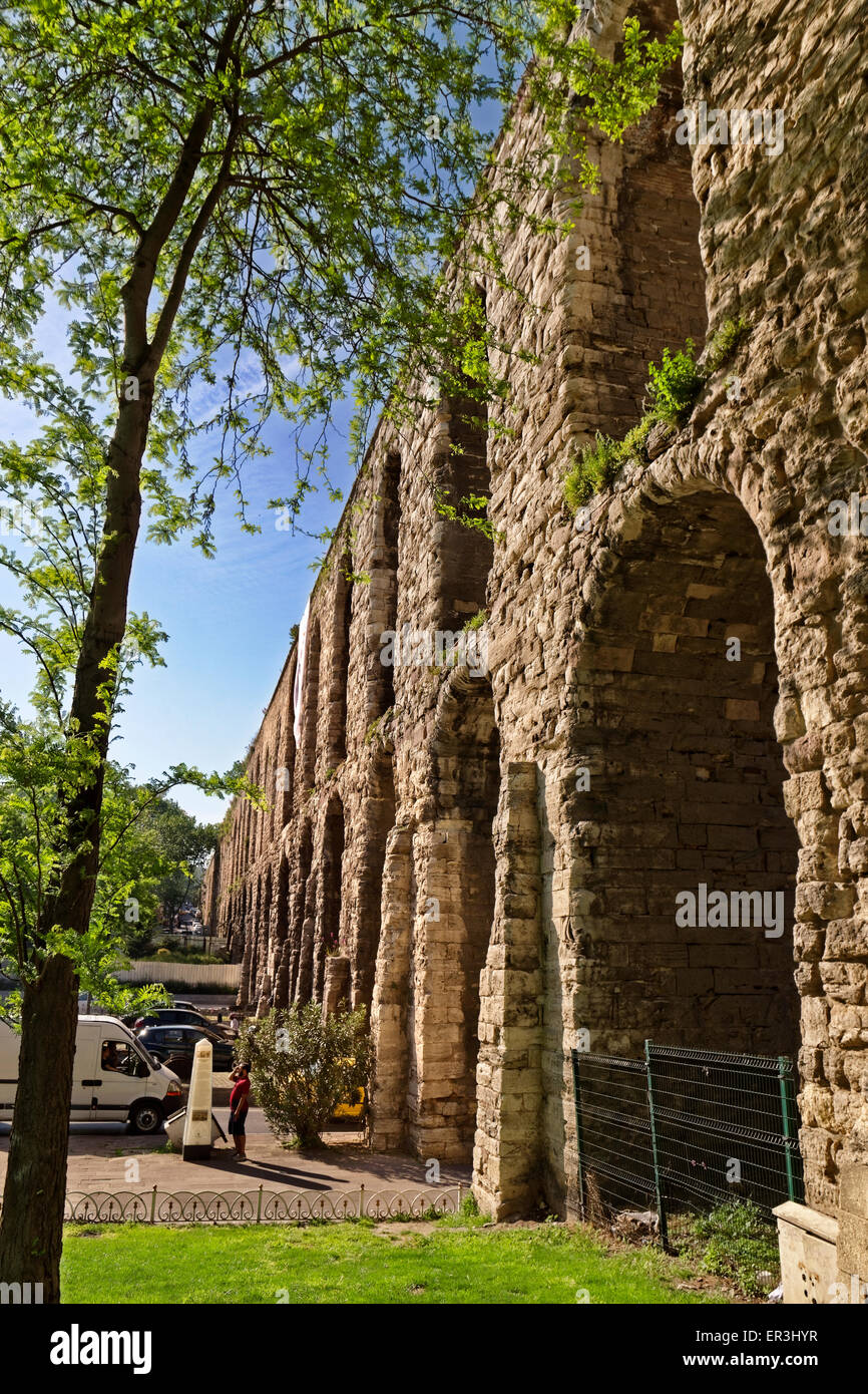Valens (Bozdogan) Roman Aqueduct at Istanbul, Turkey. 4th Century AD ...