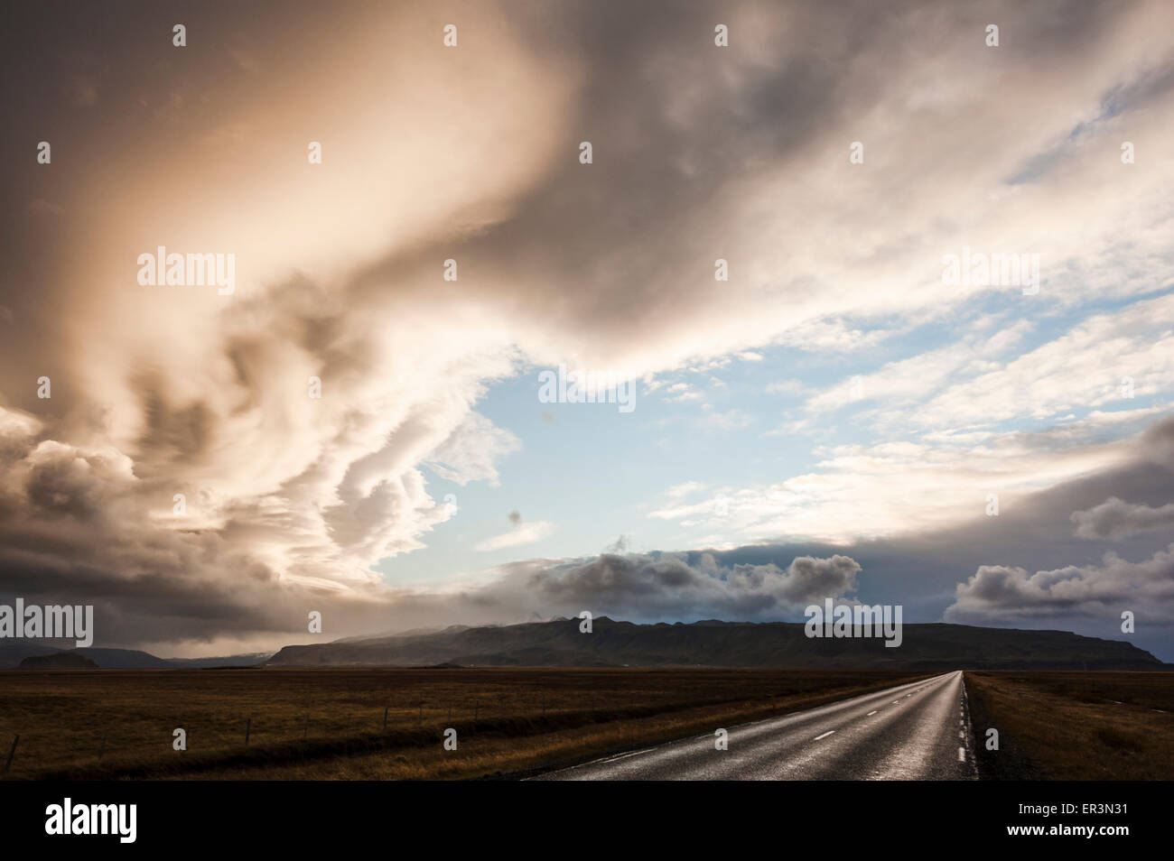 Rainy morning on the south coast of Iceland Stock Photo - Alamy